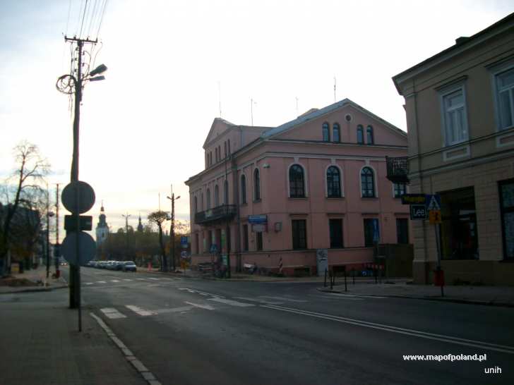 Ul. Słowackiego w Piotrkowie Trybunalskim - zdjęcie 338/417 Ul. Słowackiego w Piotrkowie Trybunalskim - zdjęcie 338/417