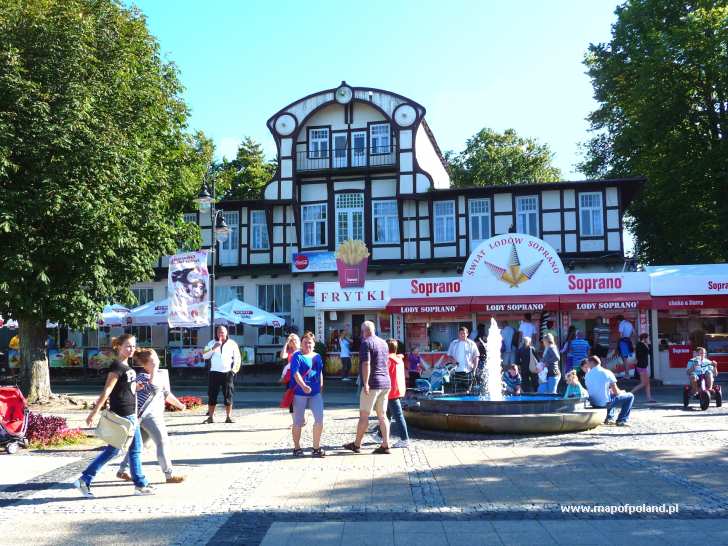 Promenada nadmorska w Ustce - zdjęcie 252/377 - Ustka