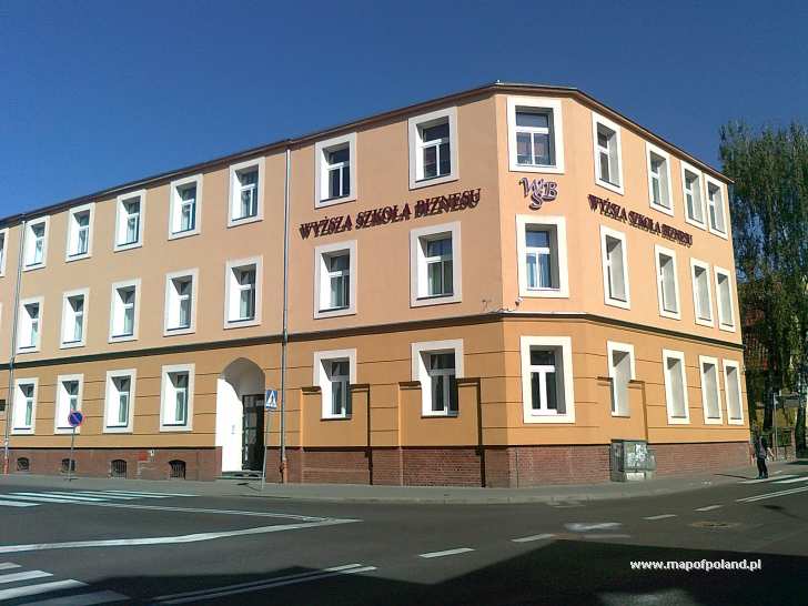 Ul. Sikorskiego - Wyższa Szkoła Biznesu w Pile - zdjęcie 1615/1916 Ul. Sikorskiego - Wyższa Szkoła Biznesu w Pile - zdjęcie 1615/1916